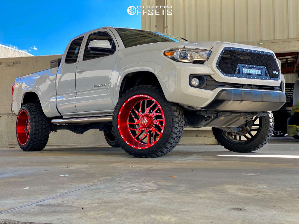 What Fits My Toyota Tacoma? | Custom Offsets